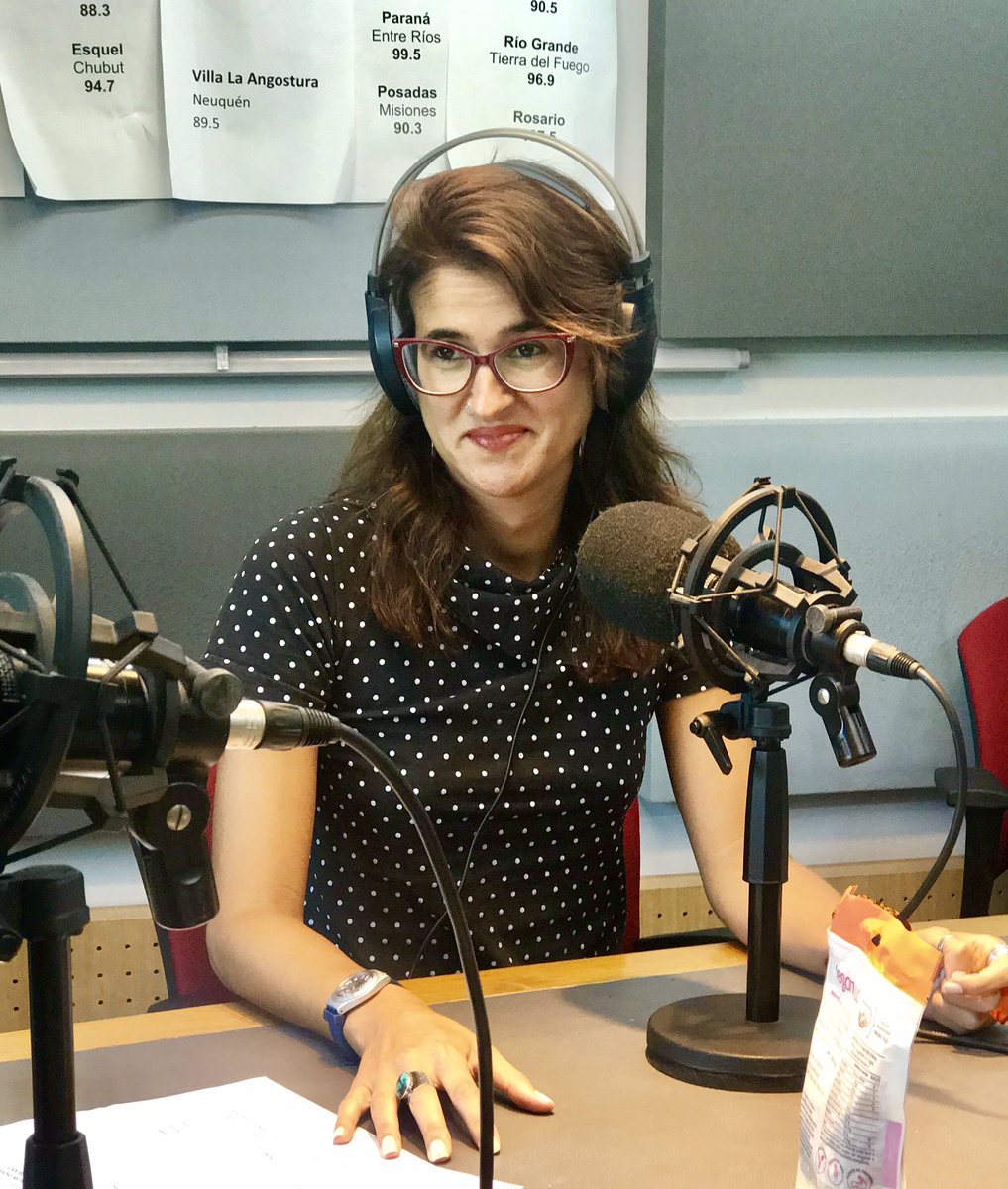 Incoherencia en Brasil - FM 89.9 Radio con vos