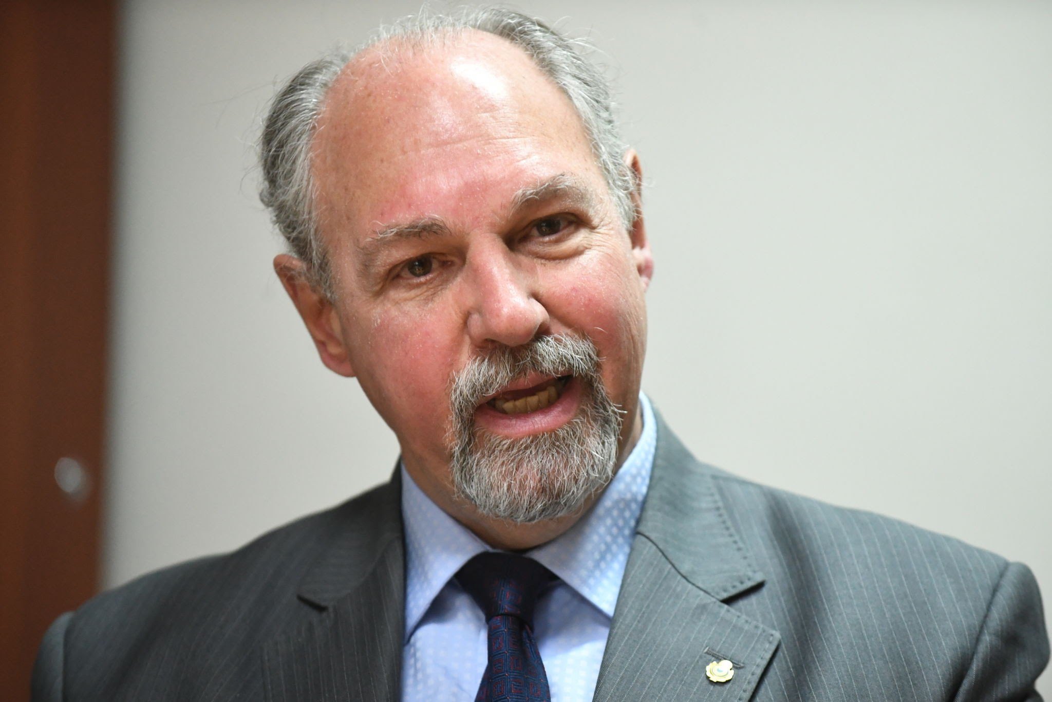 Lagorio habló sobre la invasión rusa a Ucrania - FM 89.9 Radio con vos