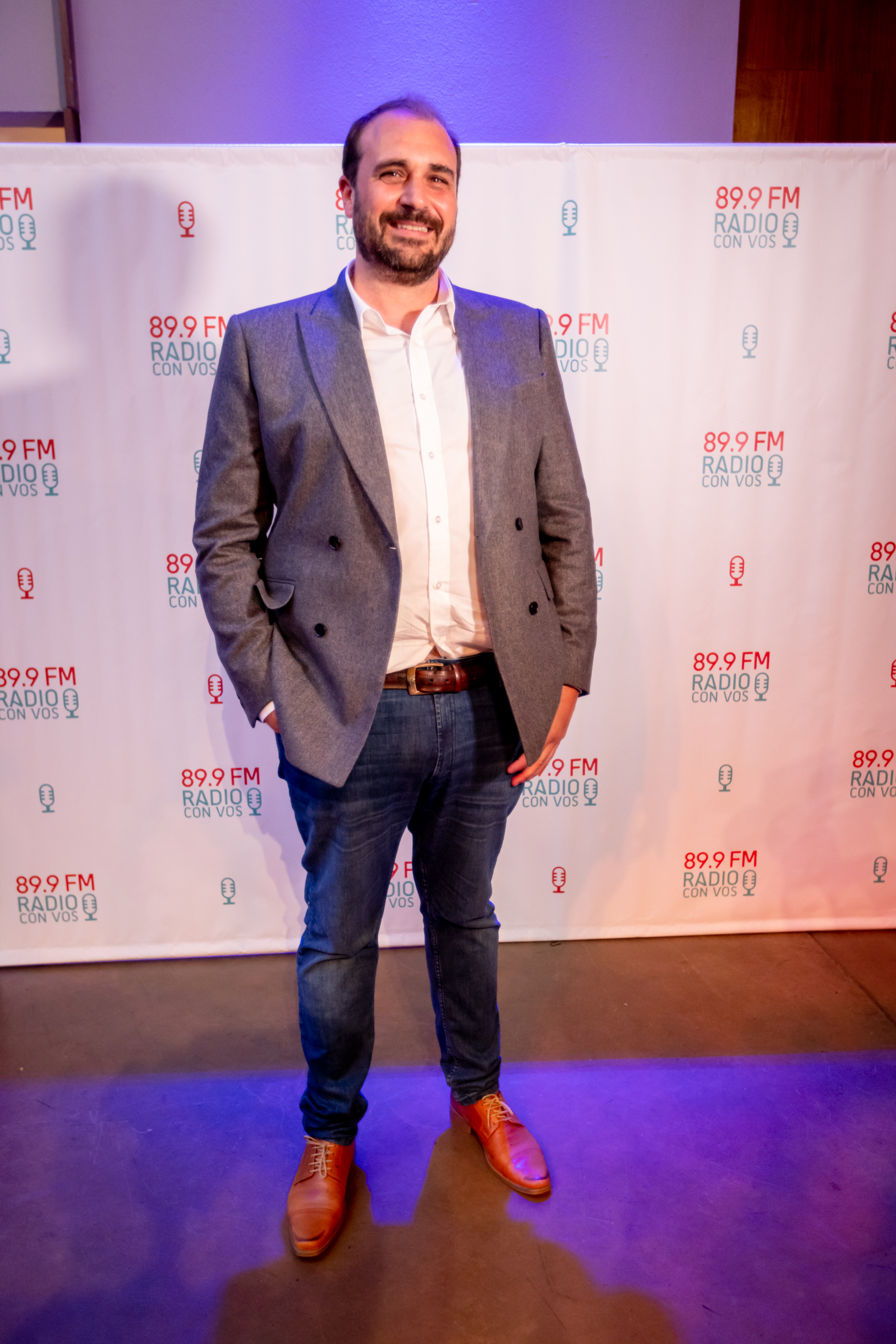 El trabajo del equipo de Diario con Vos - FM 89.9 Radio con vos