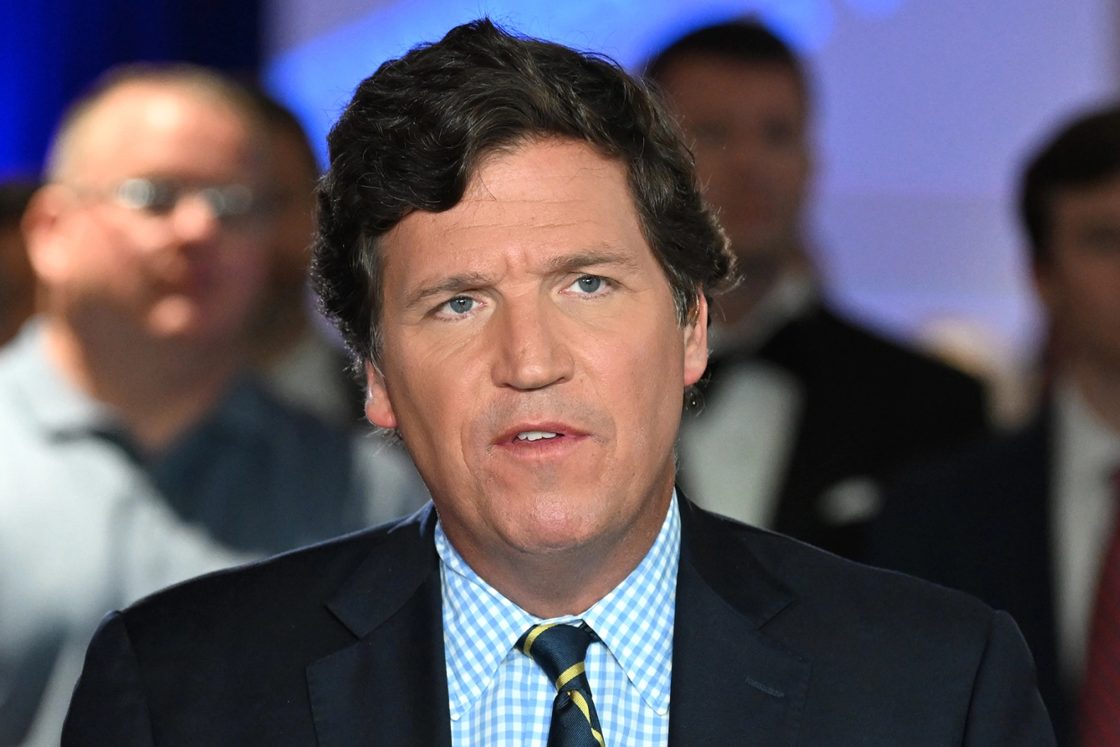 Silvio Waisbord habló sobre la salida de Tucker Carlson de Fox News ...