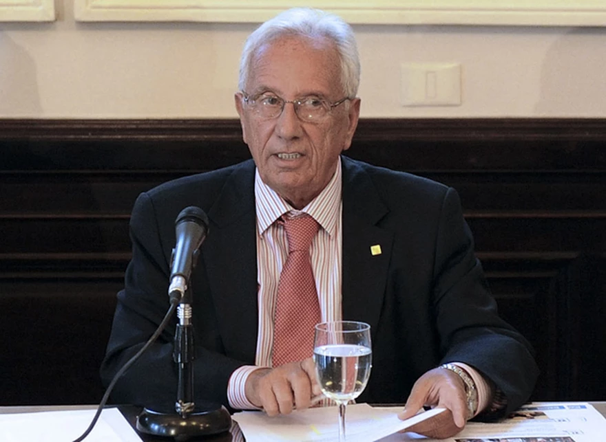 Recalde: "No existe ninguna razón ni de necesidad ni de urgencia para ...