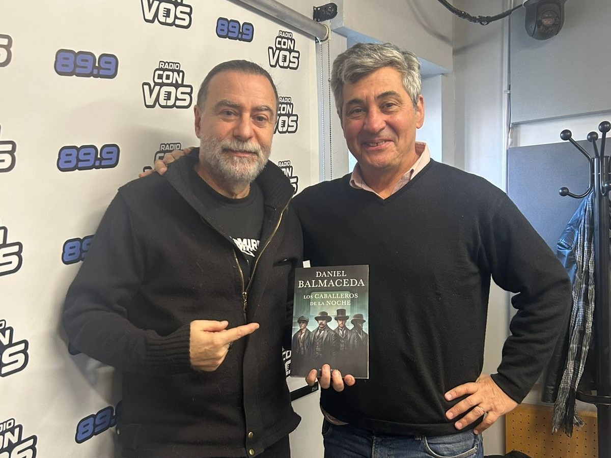 "Los Caballeros de la Noche", el impresionante libro de Daniel ...